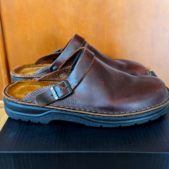 Naot | Shoes | Naot Fiord Brown Leather Clogs Durable Comfortable Size ...